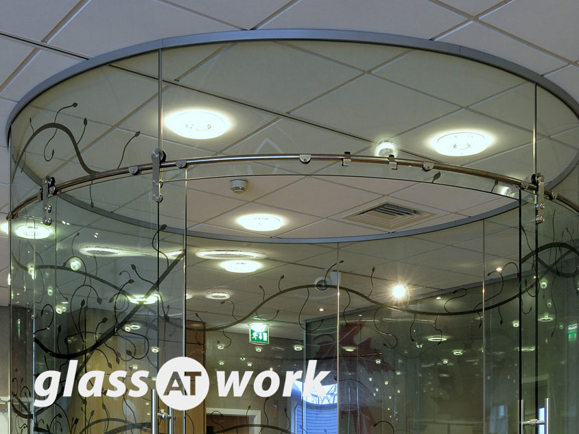 Curved Glass Frameless Office Partitioning